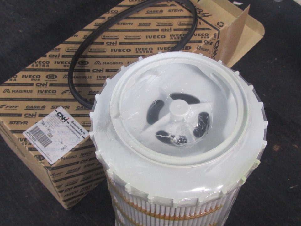 Case New Holland Filter Part # 47617638 | eBay