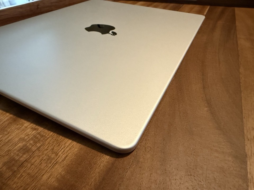 Apple MacBook Pro 14" M1 Silver Display- OEM A2442 2021 (BROKEN LCD) | eBay