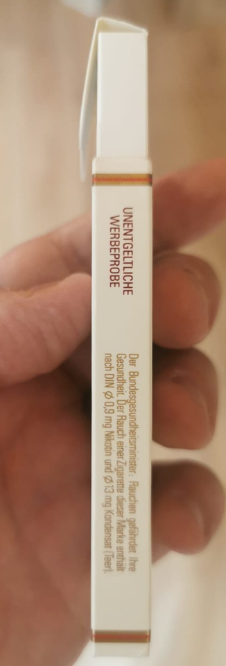 CHESTERFIELD FREE SAMPLE - GERMANY empty cigarette pack packet box ...