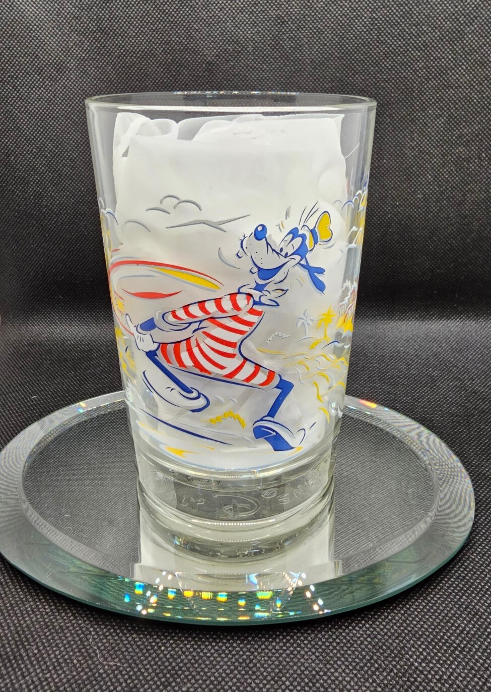 Walt Disney 25th Anniversary Goofy Glass Typhoon Lagoon Blizzard Beach ...