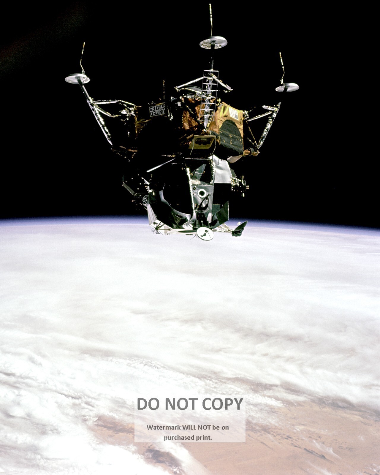 APOLLO 9 LUNAR MODULE SPIDER IN LUNAR LANDING CONFIGRATION 8X10 PHOTO ...