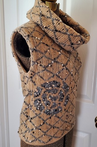AUTH "COCO" CHANEL TAN/MULTI KNIT BOULCE WOOL BLEND COWLNECK CAMELIA ...
