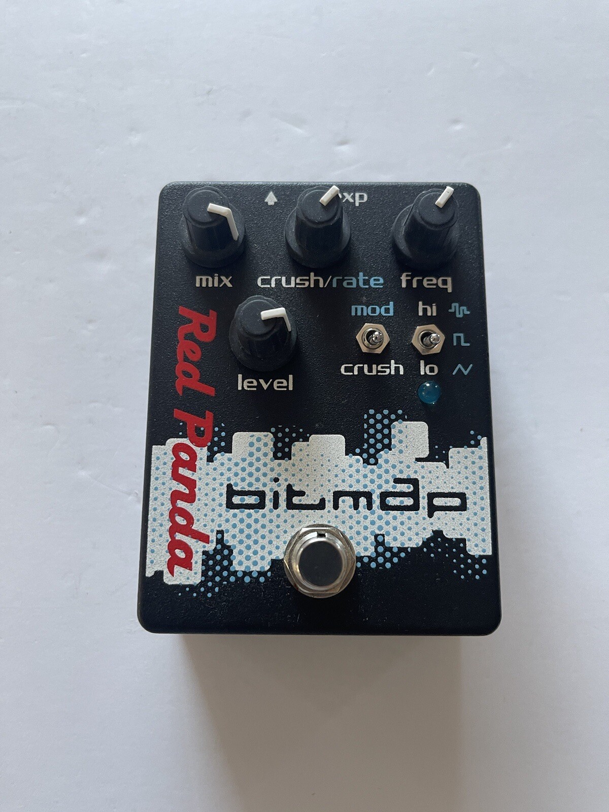 Red Panda Bitmap V1 Bitcrusher Bit Map Modulation Guitar / Bass Effect ...