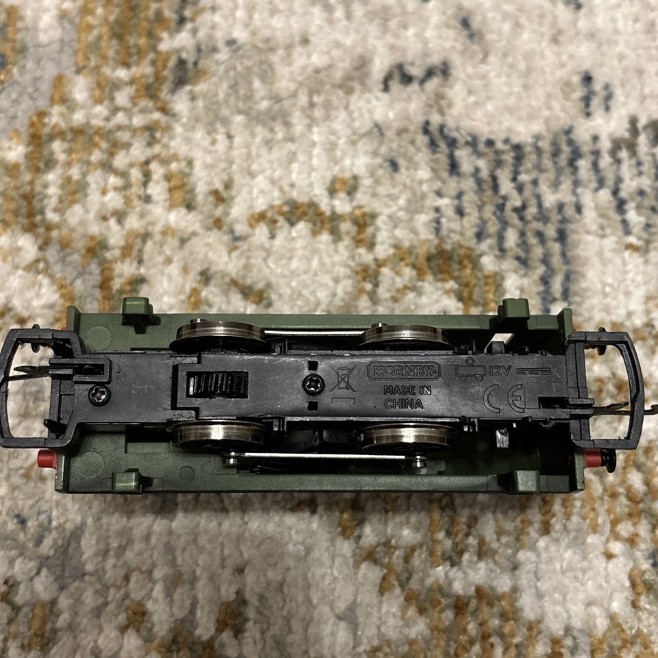 Hornby LNER 0-4-0 Tank Engine Number 4 - Fast Post | eBay UK