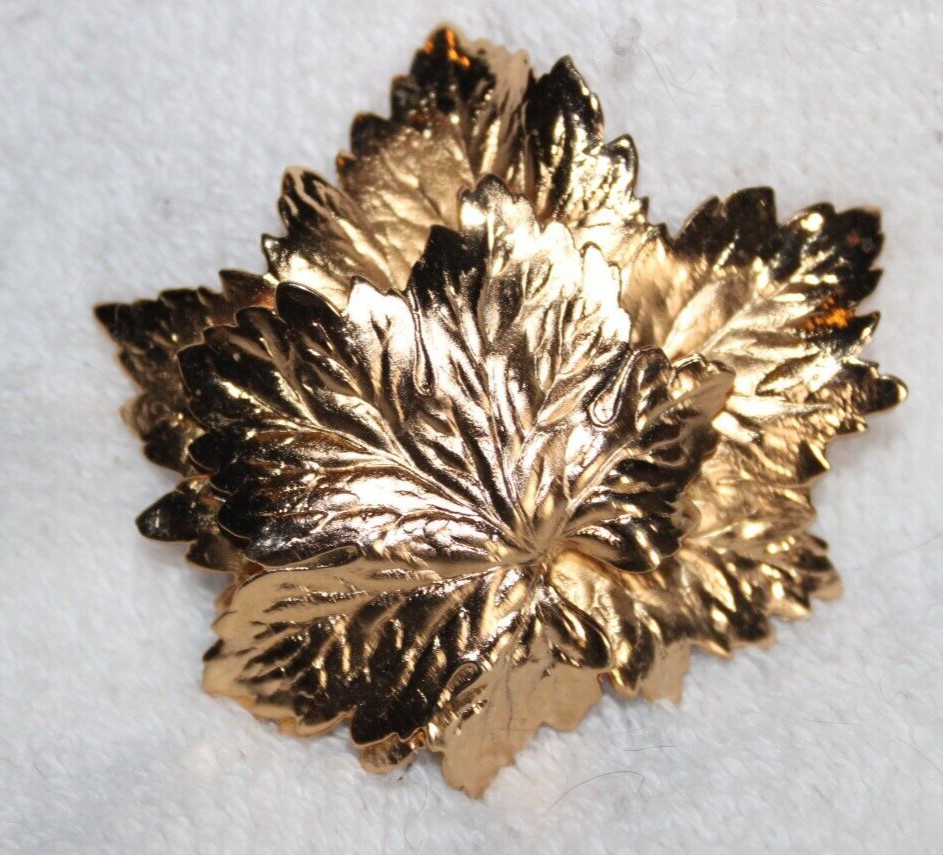 Napier SIGNED Gold tone Double Maple Leaves Brooch Vi… - Gem