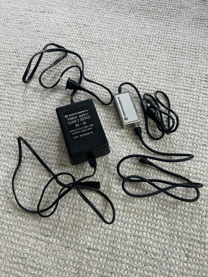 Commodore VIC-20 Vintage 8 Bit Computer - With Box And C2N Datasette ...