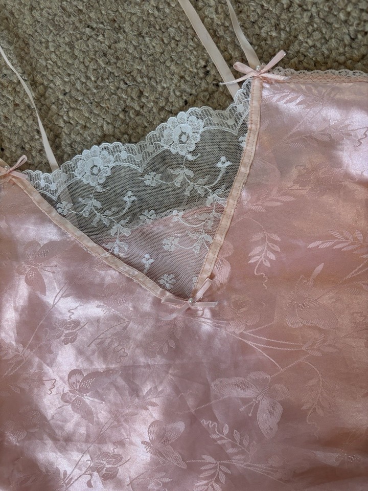 Beautiful Y2K Style Pastel Pink Cami Top With Butterfly Pattern Lace ...