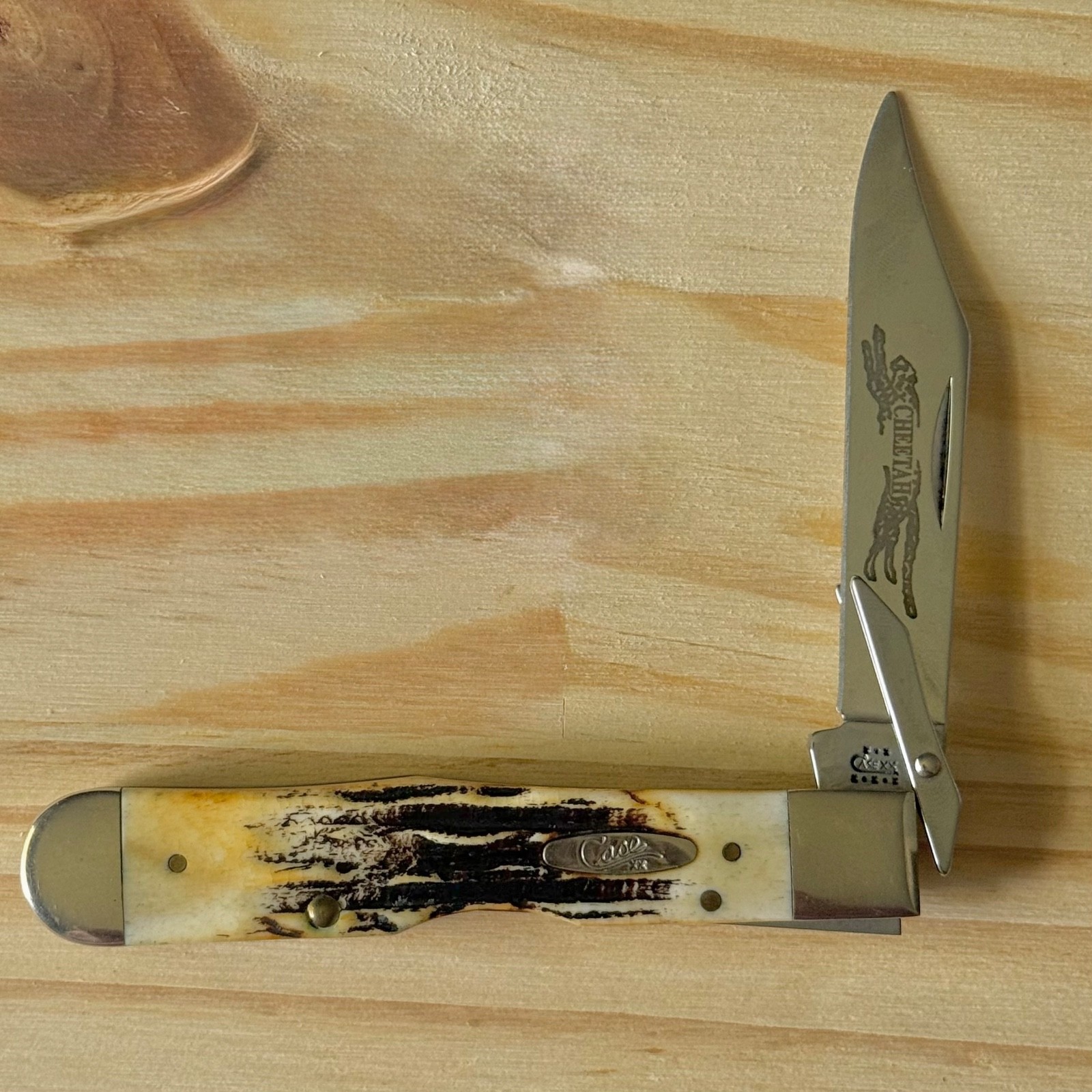 2002 CASE XX CHEETAH Knife 6.5111 1/2L SS STAG Handles Etched Blade ...