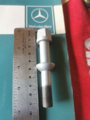 1 Genuine Mercedes W124 W126 Pre-owned Wheel Lug Bolt 1264000070 ...