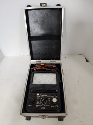 SIMPSON 260 - 6P VOLT OHM - MULTIMETER + CASE & LEADS 1970s Not tested ...