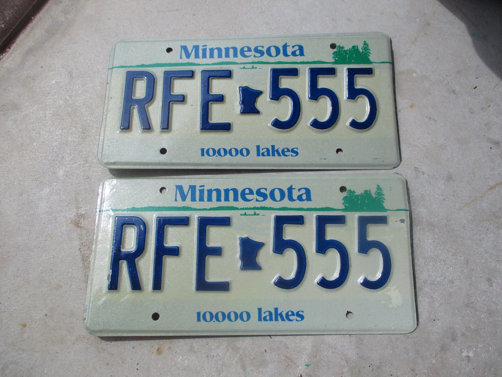 Minnesota license plate pair # RFE 555 | eBay