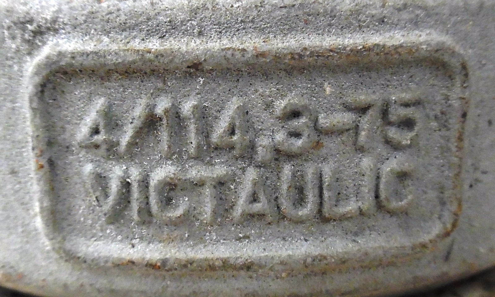 VICTAULIC 4" STYLE 75 GROOVE FLEXIBLE COUPLING 4/114.3-75 GROOVED, NO ...