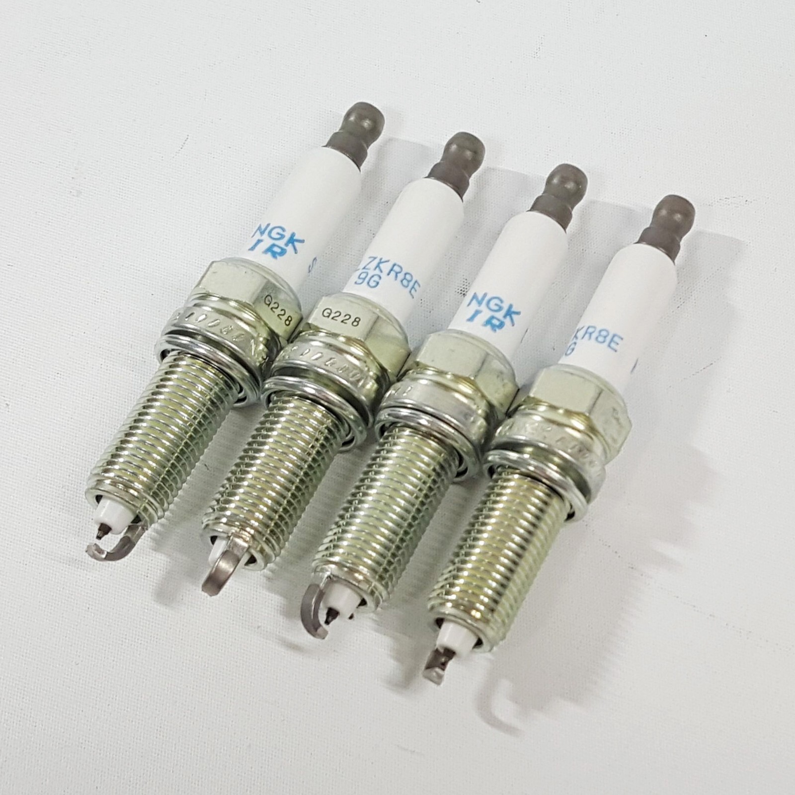 Genuine 1884909085 Spark Plug Assy 4Pcs For KIA Sportage Optima K5 ...