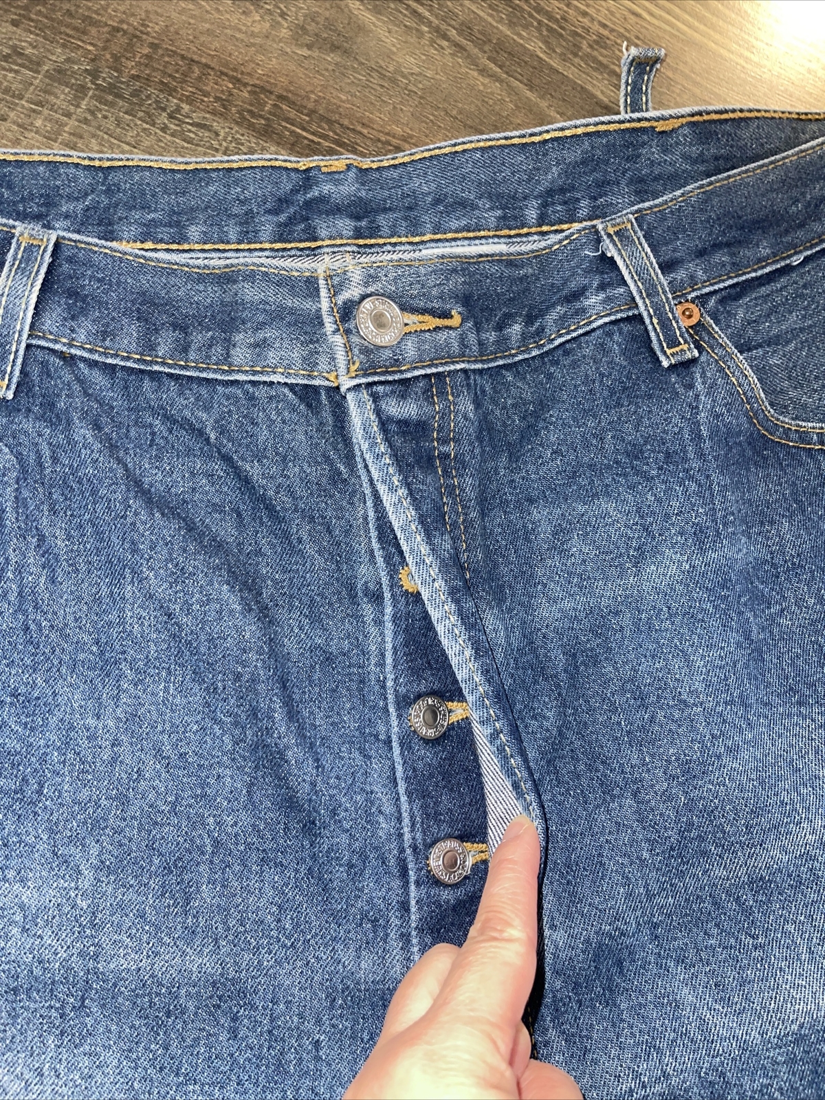 Levi 501xx Men Button Fly Blue Jeans Actual Size 39 … - Gem