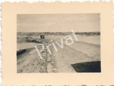 Photo WWII Wehrmacht soldiers advance Beryslaw Berislav /Dnepr Ukraine ...