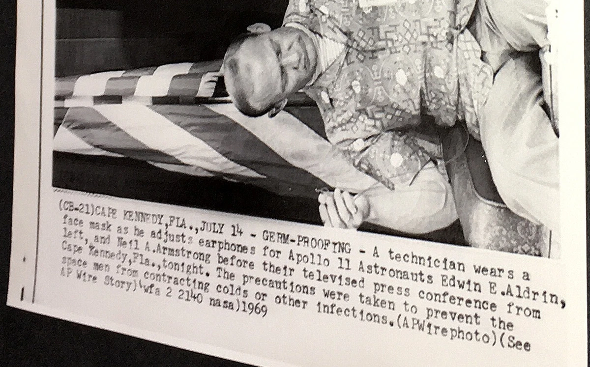 Neil Armstrong Face Mask