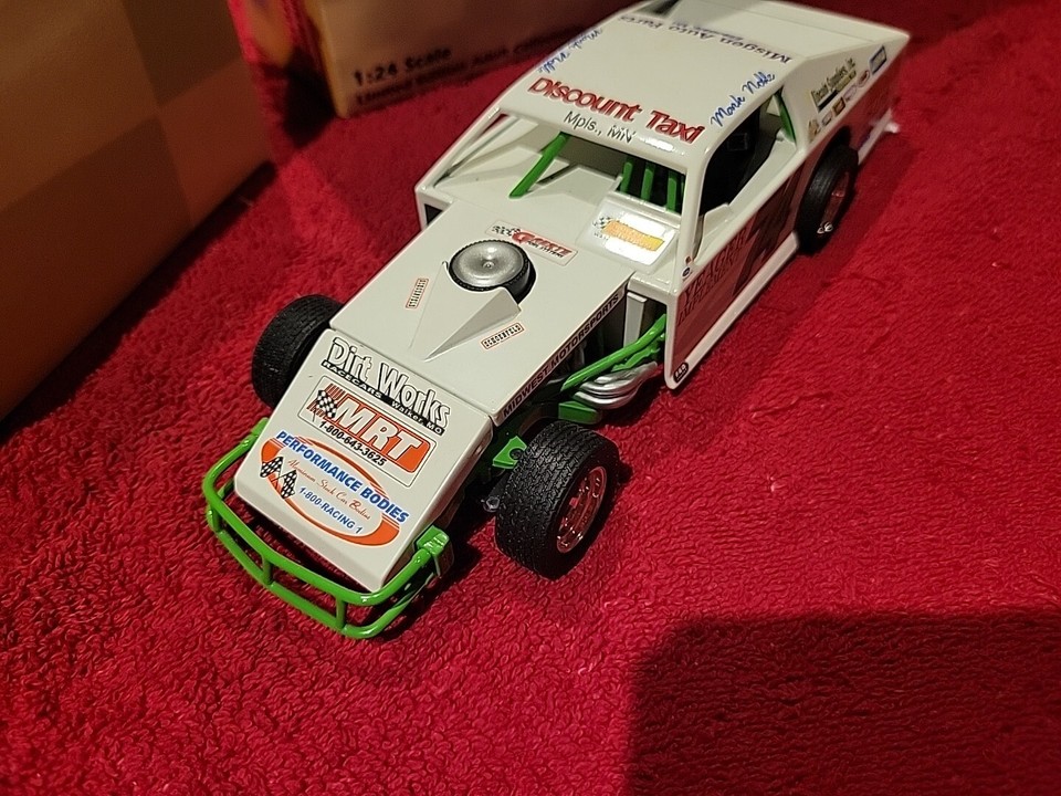 NOS Mark Noble Modified Dirt Racing Diecast Car 1:24 Autographed RARE ...