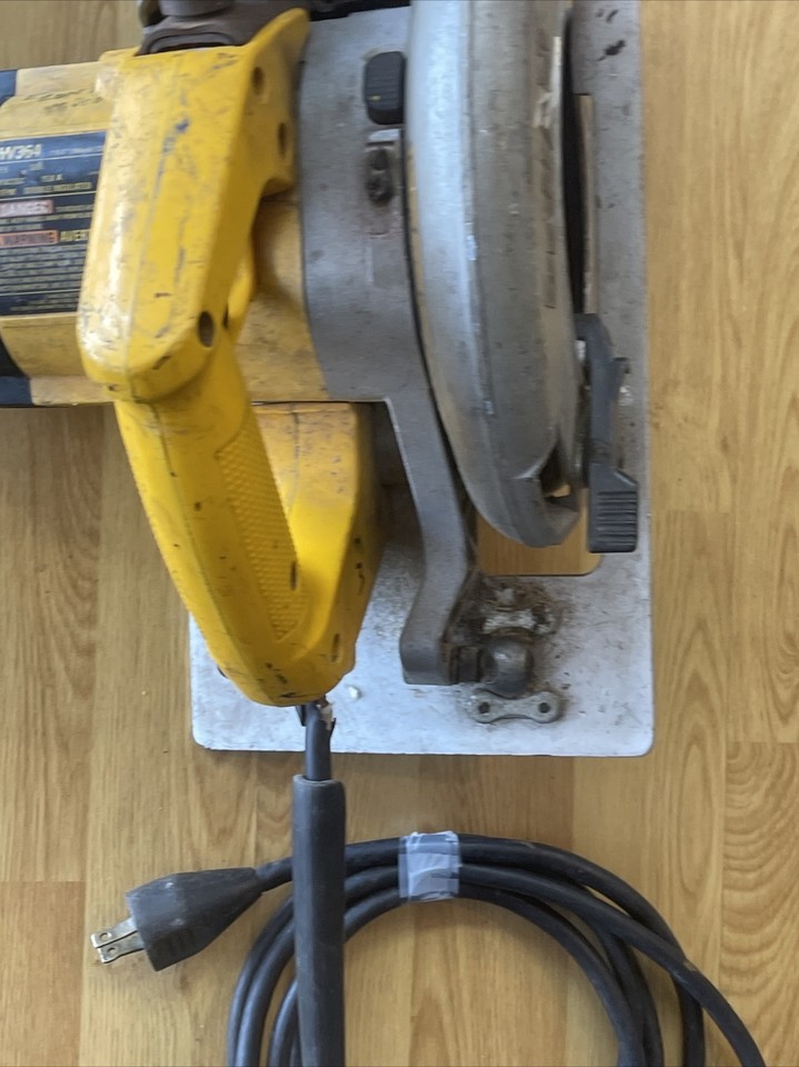 DEWALT Corded Electric Circular Saw DW364 7-1/4" ** Used Condition** | eBay