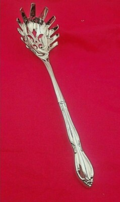 Chatelaine by Oneida Stainless Steel Custom Made Pasta Server | eBay