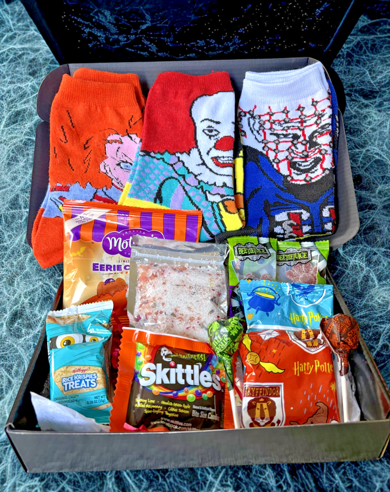 Halloween Sock, Spa, Snack Gift Box- Chucky, Pennywise, Pinhead, Boo ...