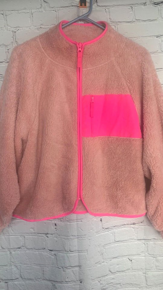 NEW LOVE, Fire Faux Shearling Zip Jacket Pink Chest Zip Pocket Balloon ...