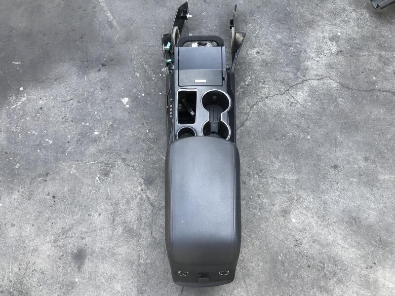 2016-2019 Ford Explorer Front Floor Center Console 4X2 Black Assembly ...