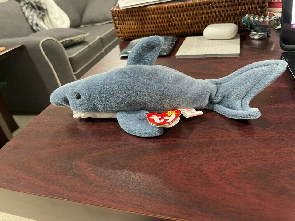 TY Beanie Baby Crunch the Shark Plush Toy DOB 1 - 13 - 96 with Tags PVC ...