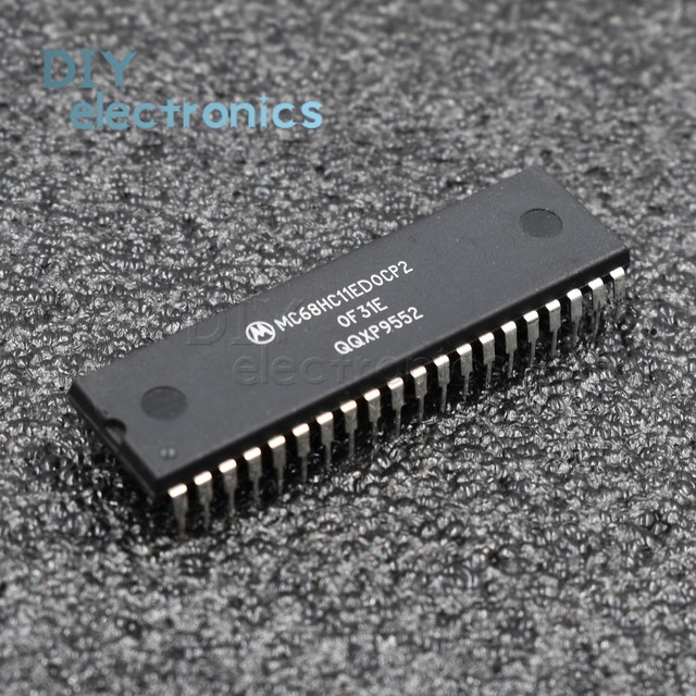 1/5PCS MC68HC11EDOCP2 68HC11EDOCP2 68HC11 MC68HC11 40PINS INTEGRATED ...