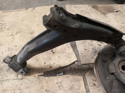 96445372 bras de suspension inférieur avant droit pour DAEWOO LANOS ...