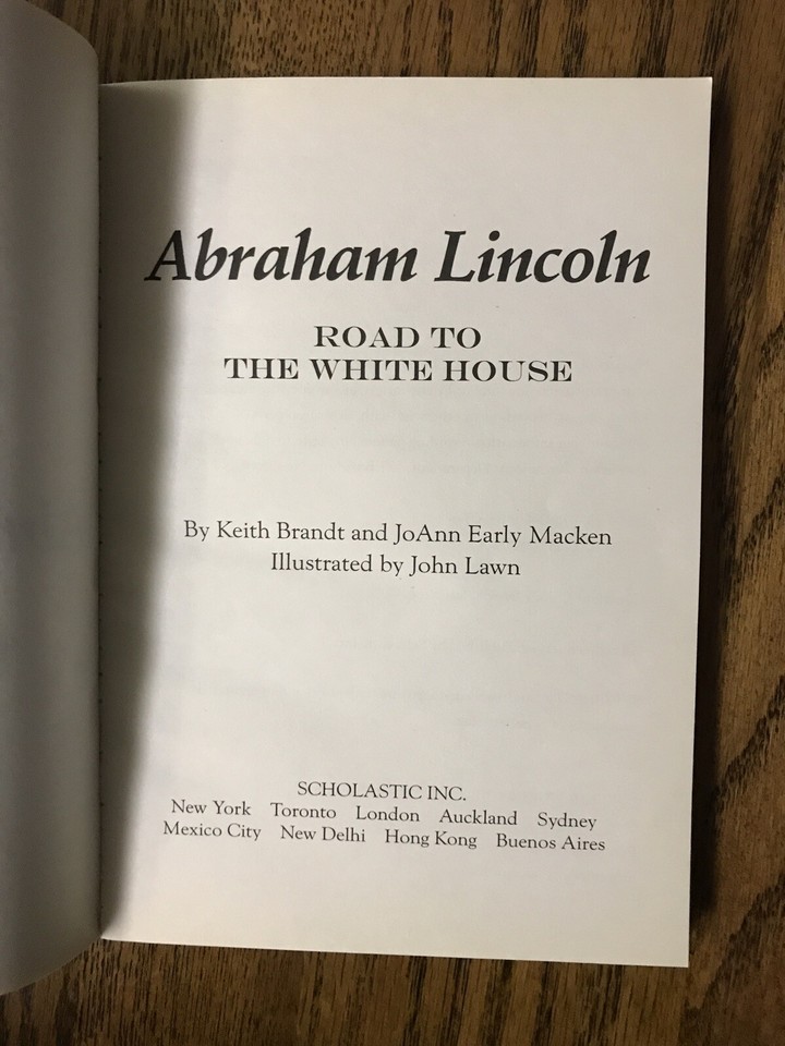 Abraham Lincoln Road To The White House Paperback Illustrated Book ...