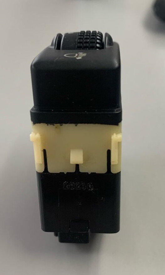 2003-2007 NISSAN MURANO ROUGE Fog Light Switch NILES ABS PA66-GF30 OEM ...