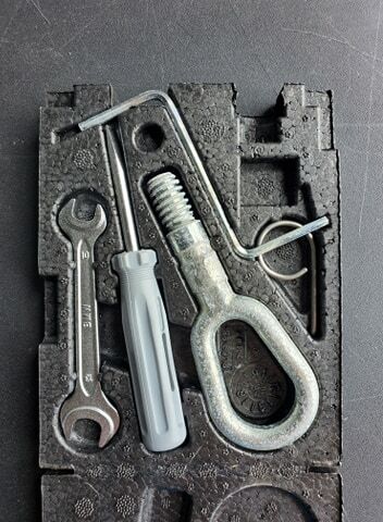 2002-2008 MINI COOPER EMERGENCY TOOL KIT WITH FOAM CASE 271854 | eBay