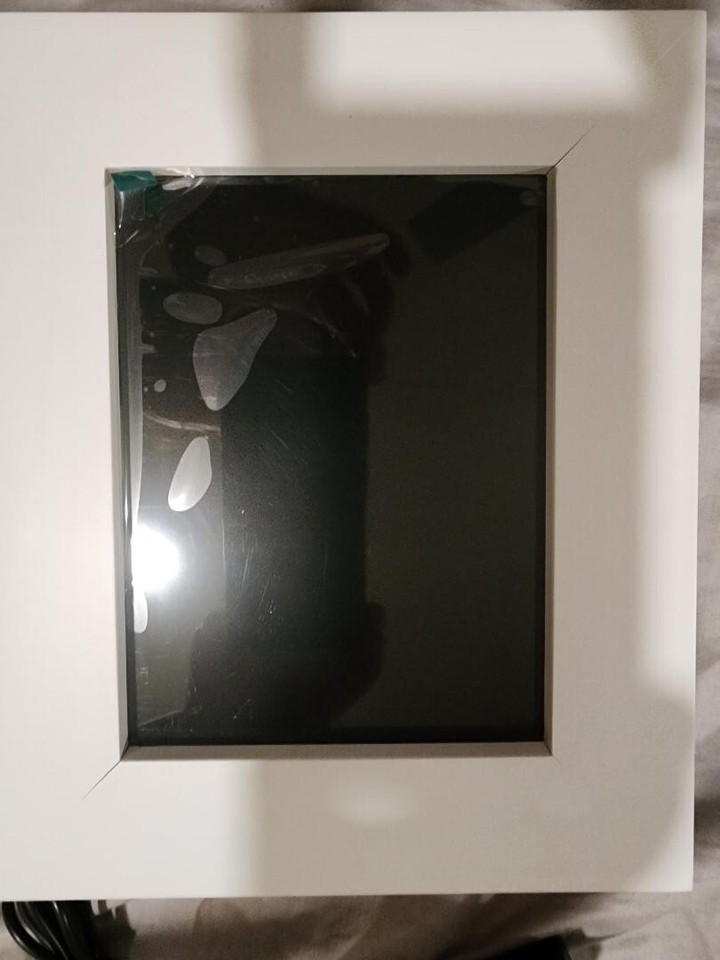 8" Digital Photo Frame White - Polaroid Open Box | eBay