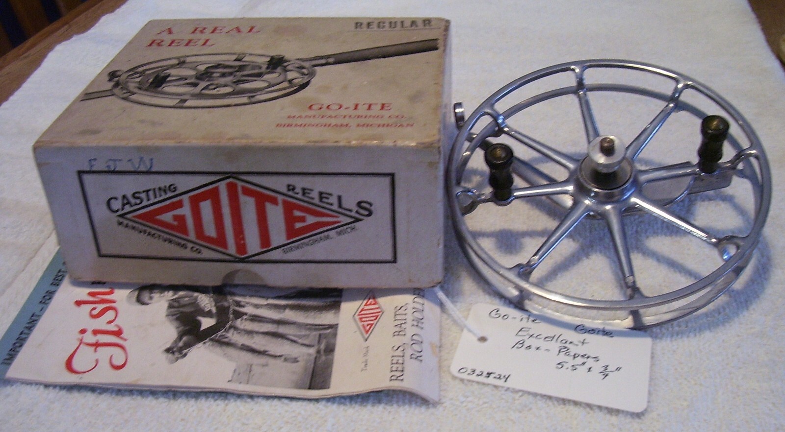 032524 VINTAGE GOITE GO-ITE REEL WORKING 5.5 X 3/4" box PAPERS ...
