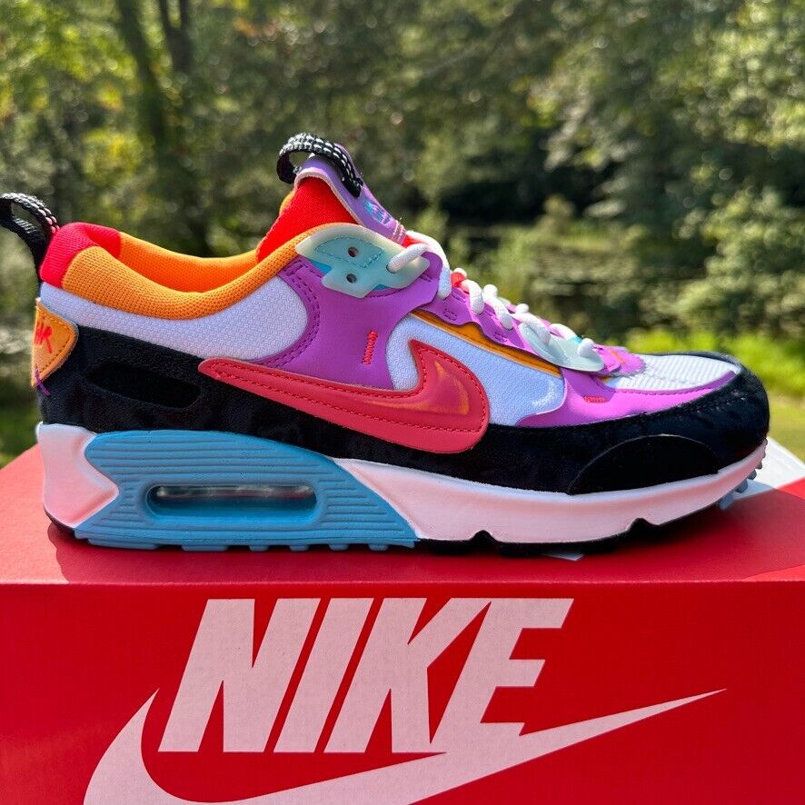 Size 8 - Nike Air Max 90 Futura Lunar New Year White/Black Size 8 - Nike Air Max 90 Futura Lunar New Year White/Black