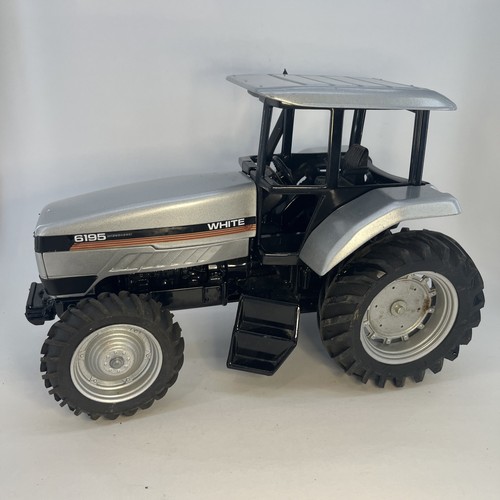 White Tractor 6195 Workhorse 1/16 Scale - No Box | eBay