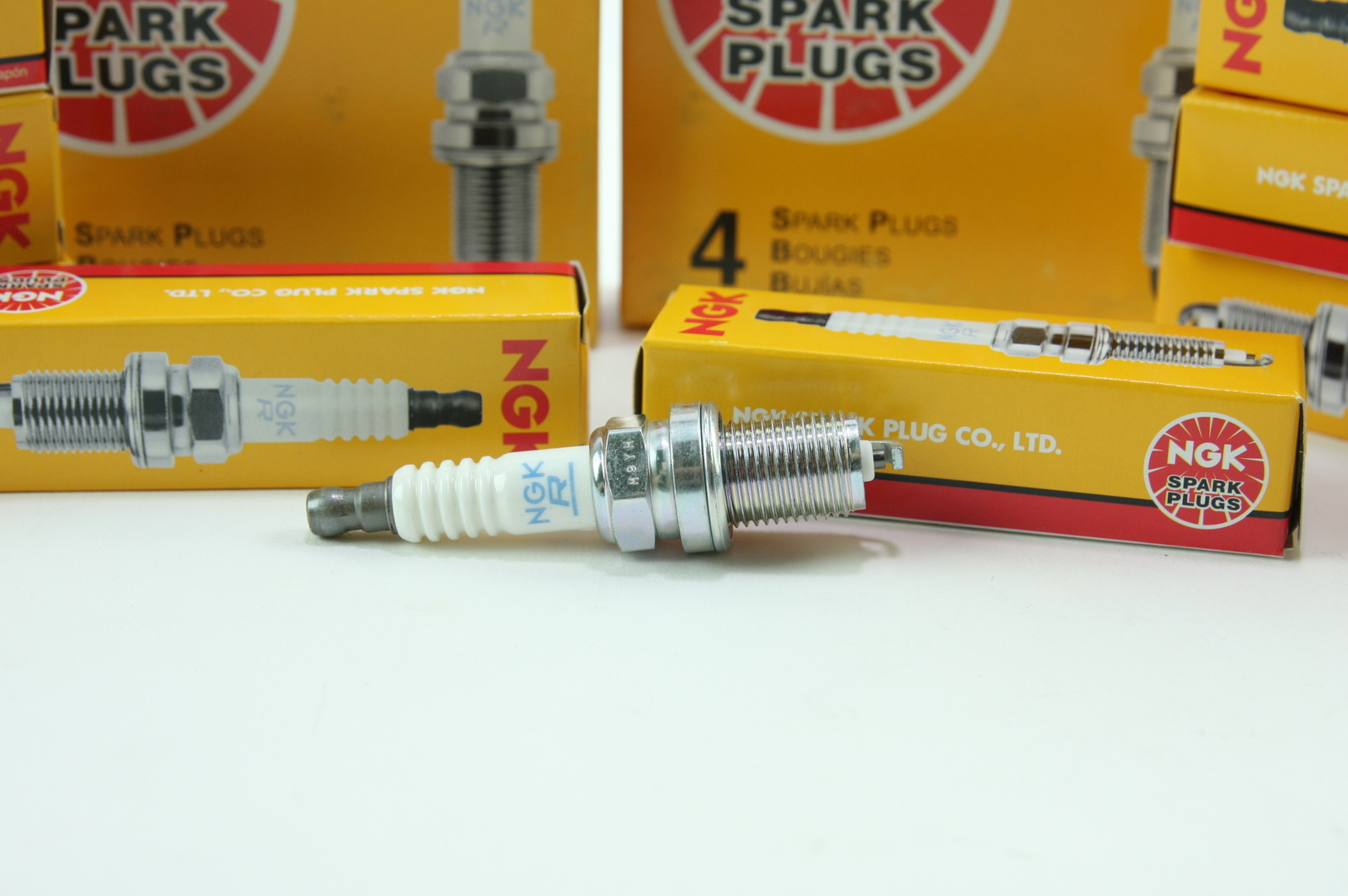 Set of 8 NGK 2460 Spark Plugs - Nickel BKR5ES 87295124604 | eBay