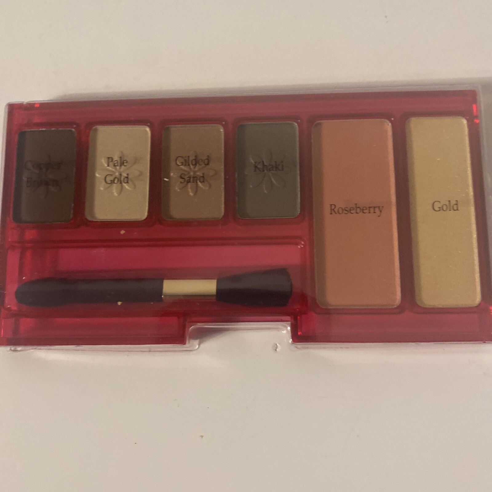 ELIZABETH ARDEN Roseberry Cheek Color & Gold Powder & 4 Eyeshadows ...