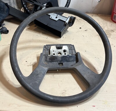 84-88 TOYOTA 4RUNNER PICKUP STEERING WHEEL 2 SPOKE HORN GREY OEM 85 86 ...