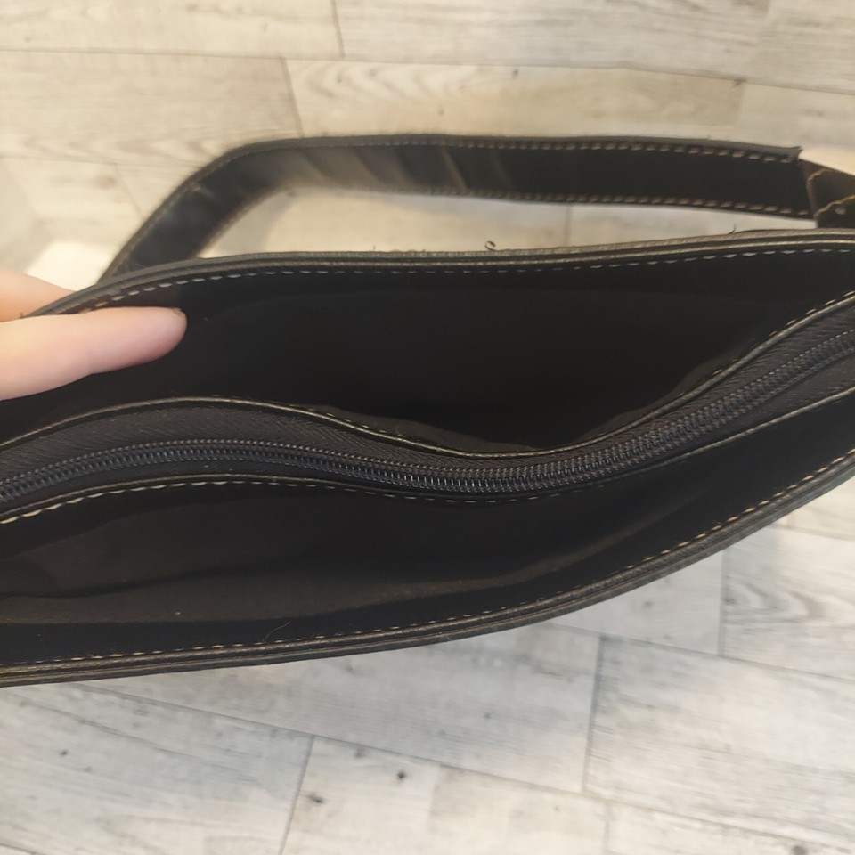 Liz & Co Black Purse Faux Leather Shoulder Bag Purse Zip Pockets ...