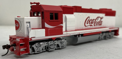 Athearn HO Coca Cola GP38-2 Coke Swish Catch The Wave Licensed Train ...