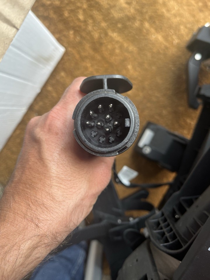 VW ID3 Bike Rack Tow Ball 2 Bike Carrier 2x Rear | eBay UK