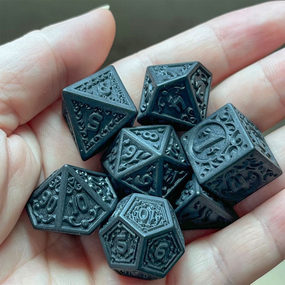 7Pcs/set D4 D6 D8 D10 D12 D20 DND Dice Hollow Retro Game Dice TRPG DND ...