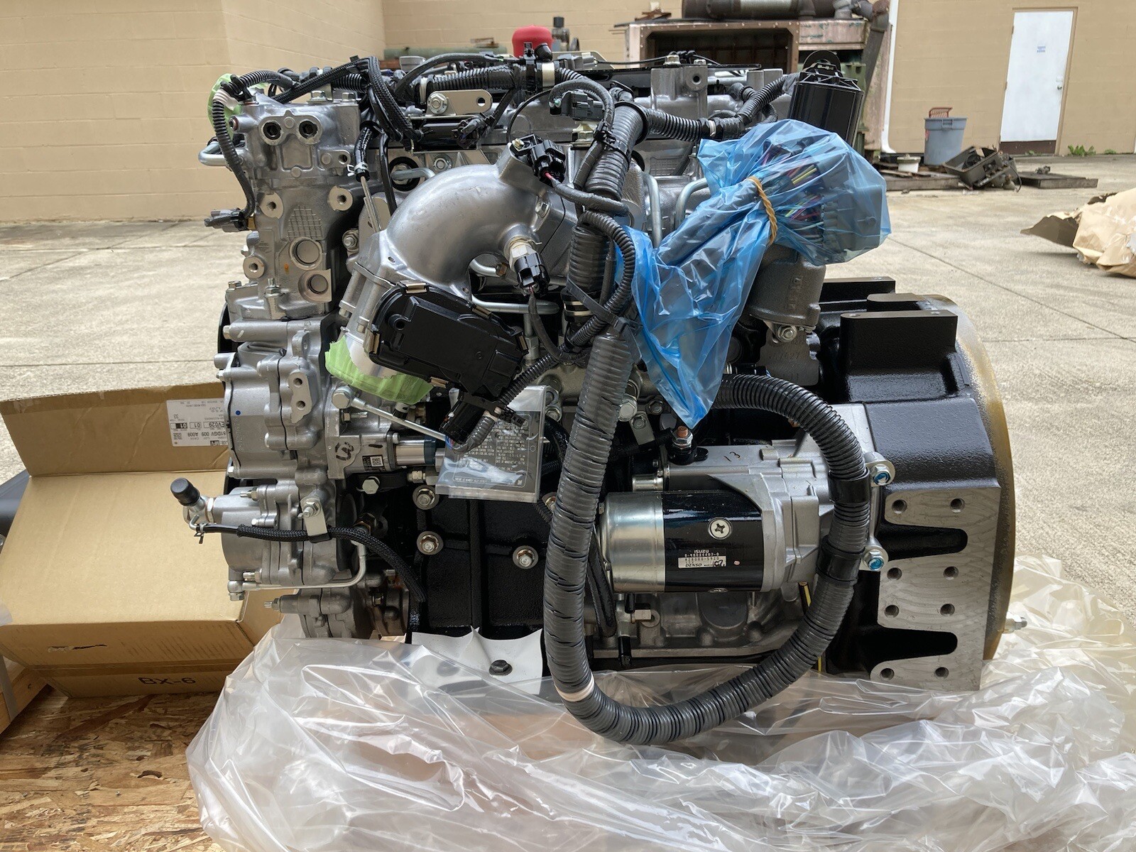 New Isuzu 4JJ1X Complete Tier 4 Diesel Engine + DPF, DEF, & ECM - 71kw ...