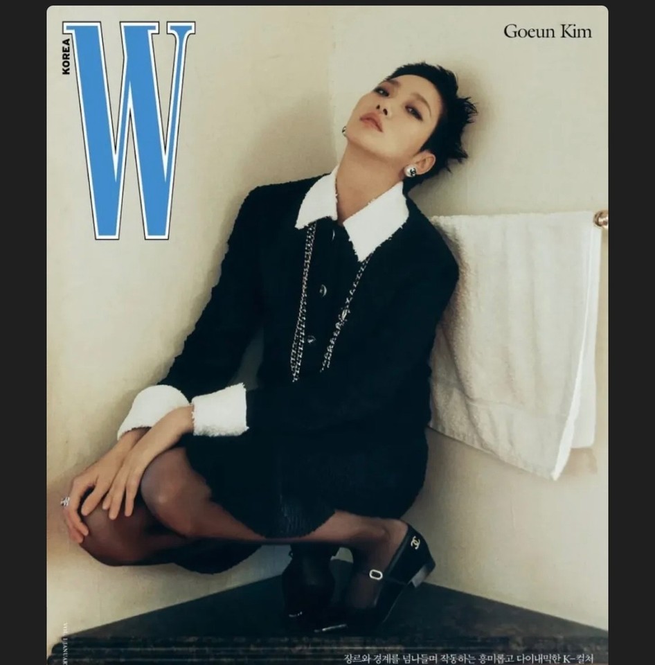 New in Box CHANEL Mary Jane Mary Janes Shoes Sandals Flats Black Suede ...