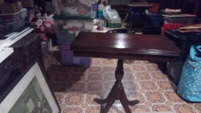 1900-1950 - Folding Card Table