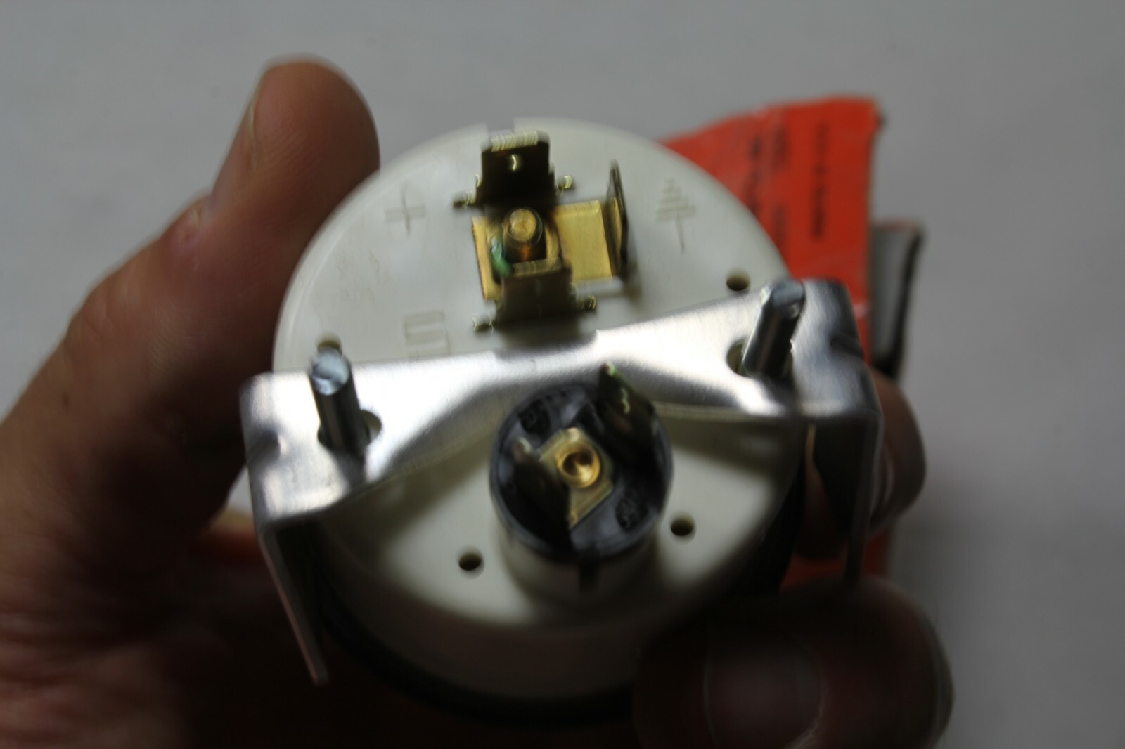 Harley oil pressure gauge FL FXR 75032-87 NOS FXRT FXRD FLHT FLHTCU ...