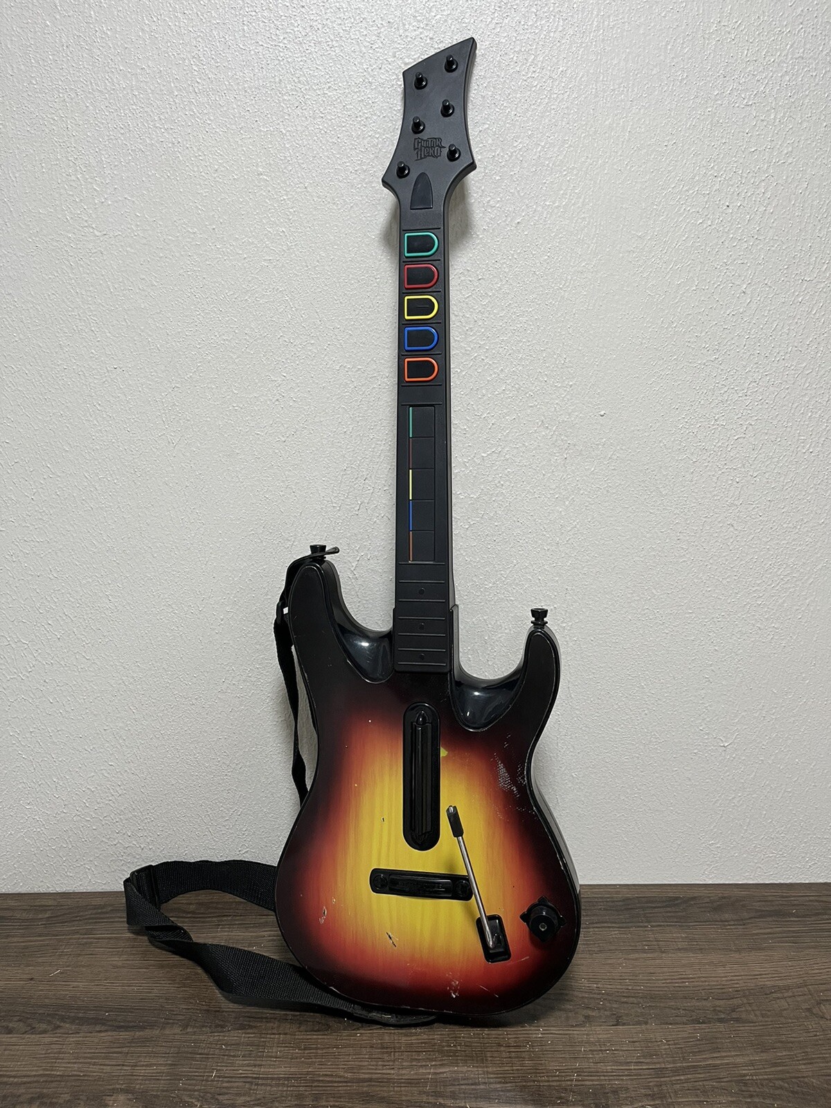 Guitar Hero Red Octane Sunburst Wireless Controller PS2 95449.805 ...