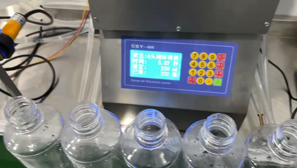 Automatic Small 4-Head Liquid Filling Machine Assembly Line with ...