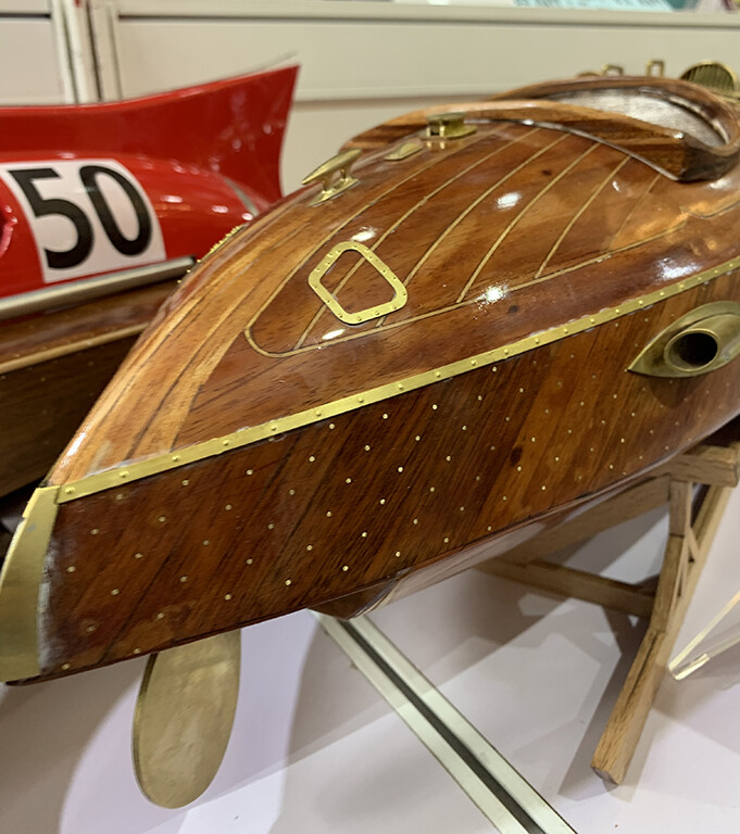 Crandall Flyer Hydroplane Boat 1:6 RC 771mm 30" RC Wooden Model Ship ...